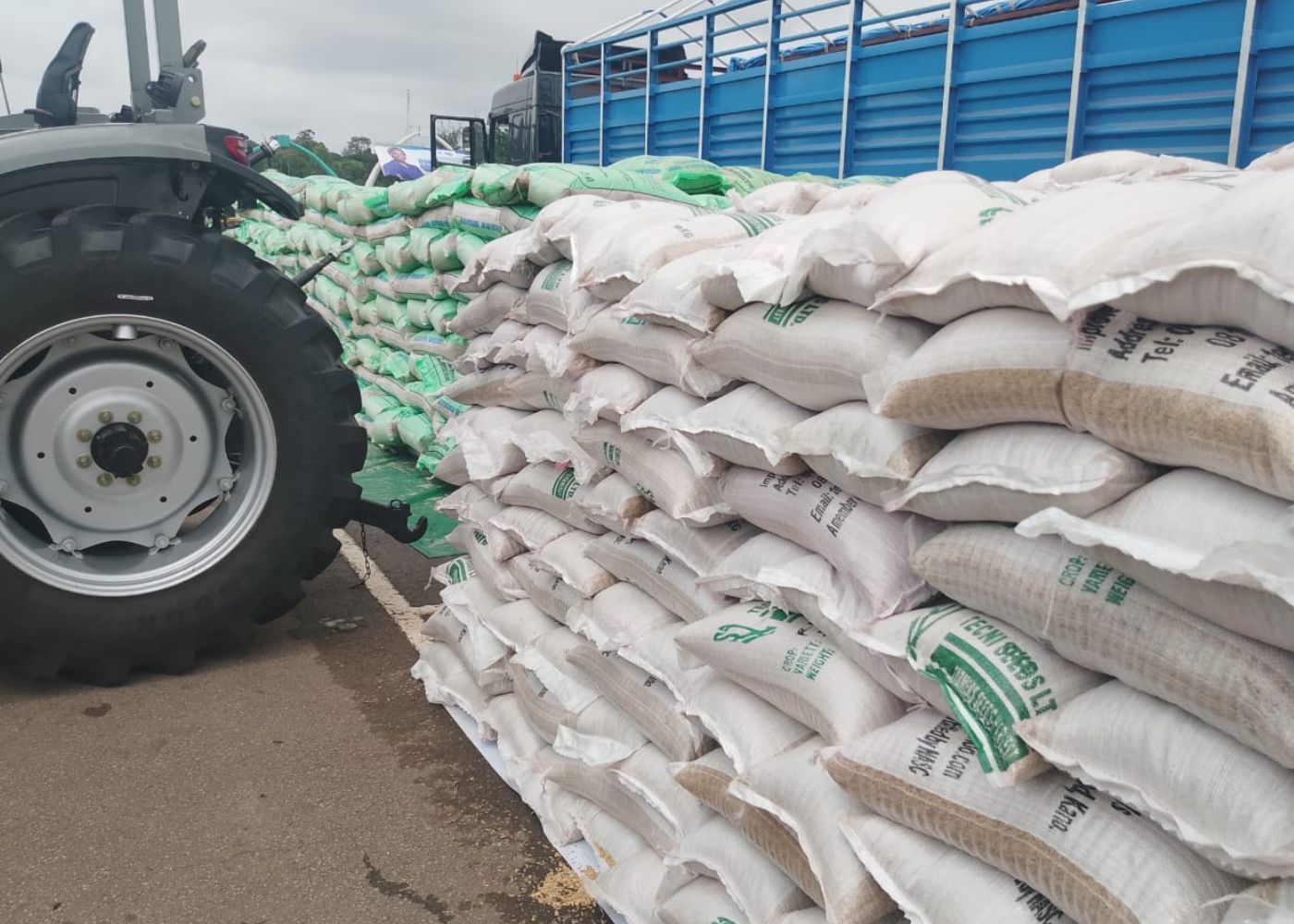Enugu Distributes 40,000 Fertiliser Bags, New Farm Estate for Farmers ...